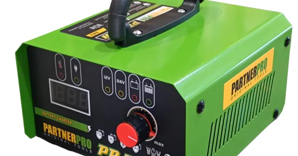 Redresor incarcare acumulatori auto, Partner Pro PP-22M, 12-24V, 40-400Ah - MiroMoto